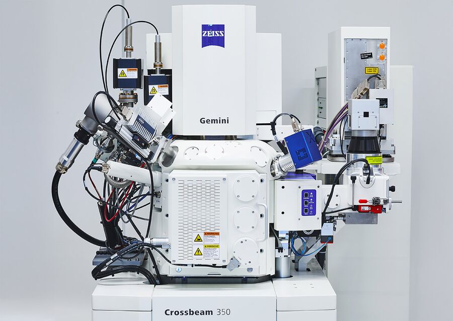 Defect analysis: detection of material failures by means of precise ...